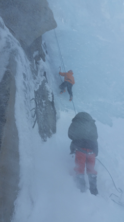 Search and Rescue Team Heads to Icy Front - Crescenta Valley Weekly