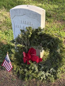 DAR, Scouts Participate in Wreaths Across America - Crescenta Valley Weekly