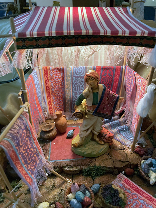 Christmas, Carols & Creches in La Crescenta - Crescenta Valley Weekly